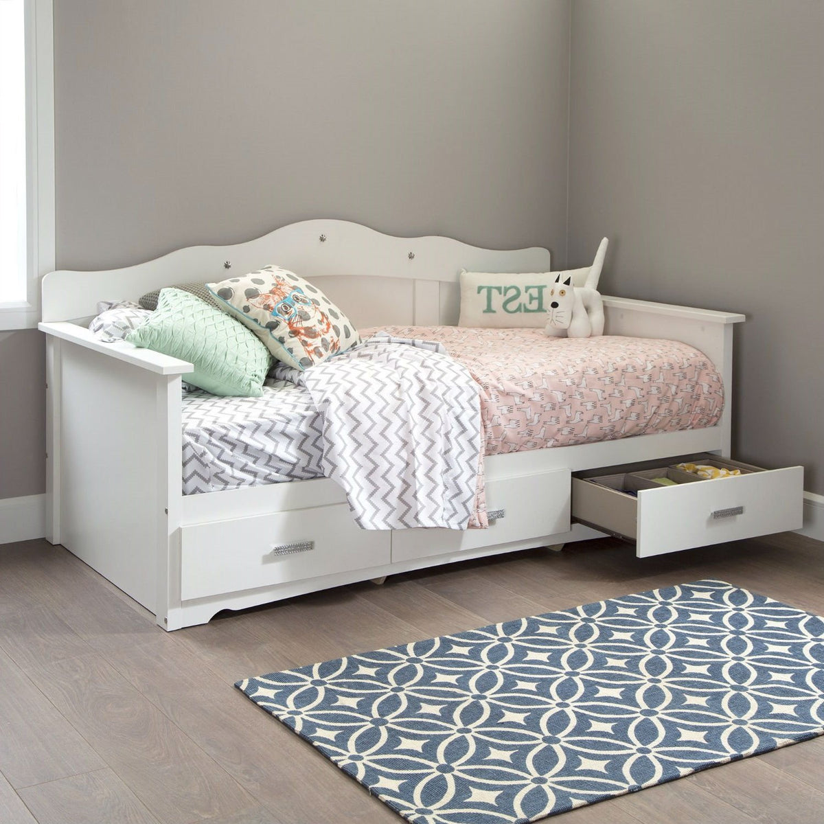 Twin size Kids Bed Daybed in White Wood Finish with 3 Storage Drawers ...